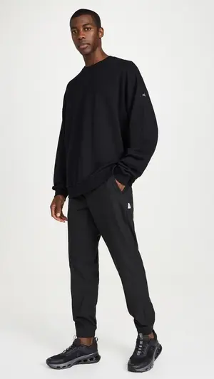 Alo Yoga Chill Crew Pullover Sweatshirt