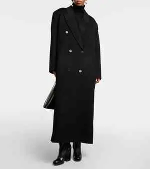 THE FRANKIE SHOP Gaia Oversized Wool-blend Coat In Ivory Glow