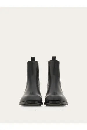 FERRAGAMO Chelsea Boot - Black