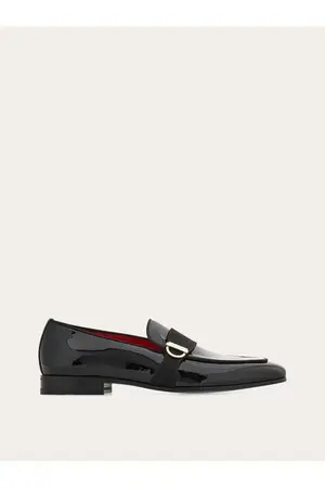 FERRAGAMO FERRAGAMO Moccasin With Gancini Ornament - Black