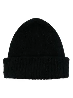 NUUR Ribbed Beanie