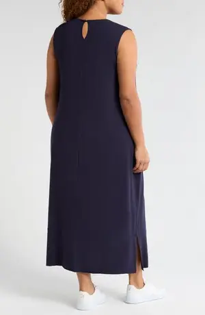 Universal Standard Claremont Midi Shift Dress - Midnight