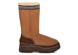 UGG Classic Tall Trailgazer Boots - Chestnut