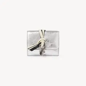 Chloé Small Alphabet Tri-fold In Grained Leather Silver