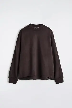 Cos Oversized Merino-wool Jersey Sweater - Brown