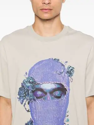 IH NOM UH NIT Mask Roses T-shirt