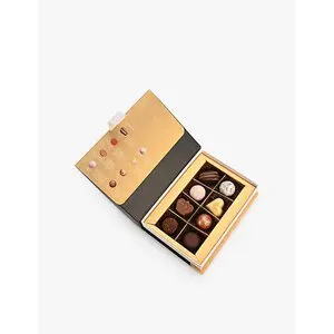 HOUSE OF DORCHESTER Traditional Santa Book Box Chocolate Selection 100g&nbsp