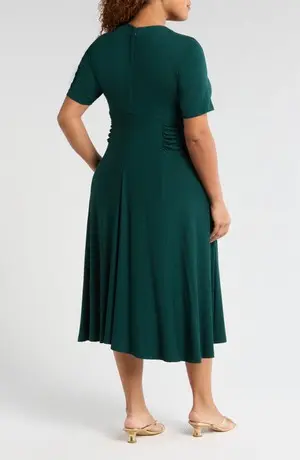 Universal Standard Devi Liquid Jersey Dress - Forest Green