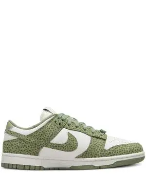 Nike Dunk Low Sneakers - White