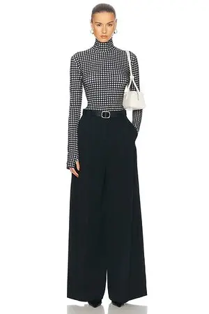 Norma Kamali Slim Fit Longsleeve Turtleneck Top