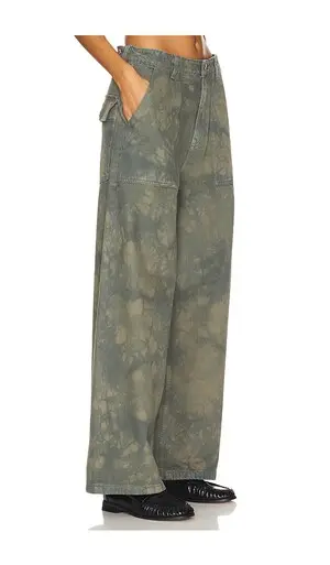 GRLFRND Lucie Slouchy Jeans