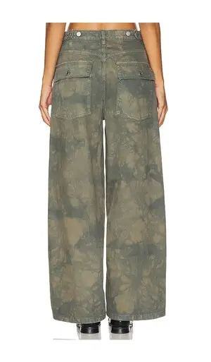 GRLFRND Lucie Slouchy Jeans
