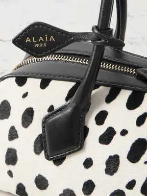 Alaïa Le Teckel Medium Shoulder Bag
