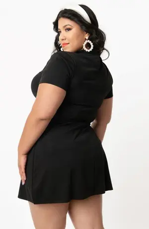 Unique Vintage Mock Neck Shift Dress