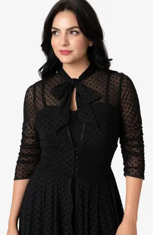 Unique Vintage Three Quarter Sleeved Starlet Duster