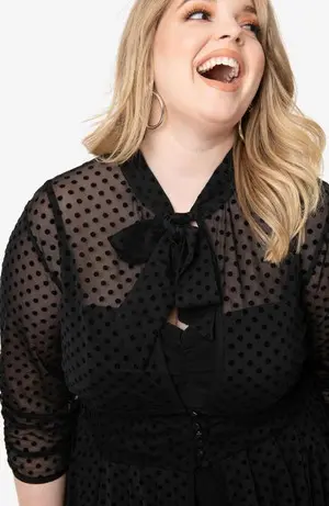 Unique Vintage Starlet Duster