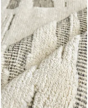 EXQUISITE RUGS Calibre 4460 Area Rug, 6' X 9