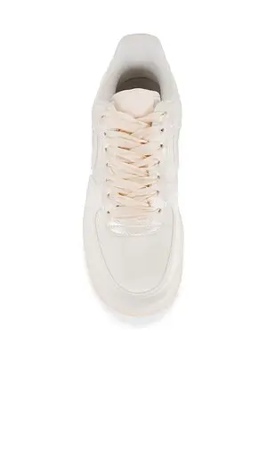 Nike Air Force 1 '07 Lv8 Sneakers