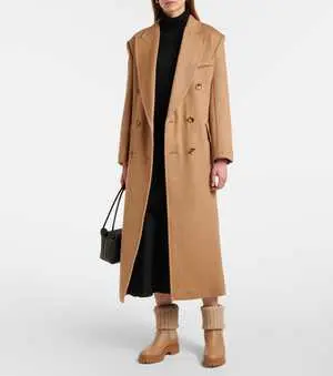 GIANVITO ROSSI Tenney Leather Chelsea Boots - Beige