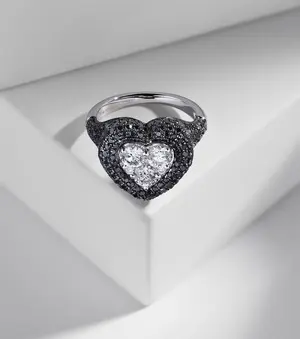 KAMYEN Manaal 18kt White Gold Diamond Ring