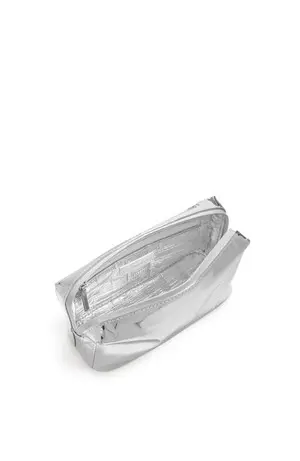 WELLINSULATED WELLinsulated Performance Beauty Bag Silver