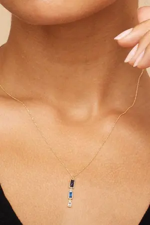 ORADINA 14k Gold Fresco Pendant Necklace