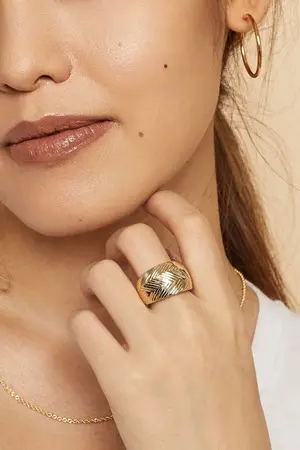 ORADINA 14k Gold Hoop Earrings - White Gold
