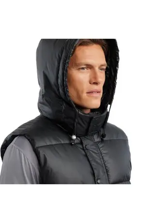 Hunter Chiswell Water Repellent Quilted Puffer Vest - Black
