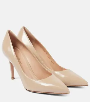 GIANVITO ROSSI 85 Patent Leather Pumps - Beige