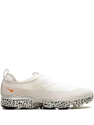Nike Vapormax Moc Roam Electric Pack Sneakers - White