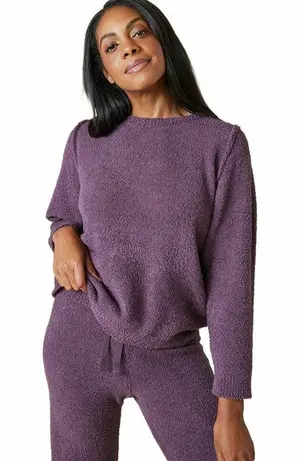 SOFTIES Solid Marshmallow Reverse Seam Crew Neck Lounge Set With Bracelet Sleeve - Fig