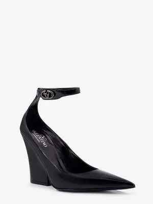 Valentino Garavani Patent Leather Vlogo Décolleté With Buckle