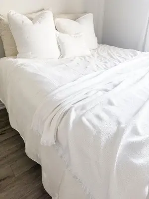 Anaya Blissful Throw - Deep Grey