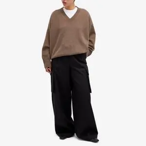RÓHE Classic V-neck Jumper