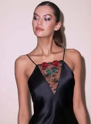 FLEUR DU MAL Vampire Rose Embroidery Slip Dress