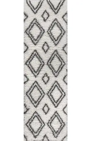 JONATHAN Y Beni Moroccan Style Diamond Shag Area Rug - Ivory/dark Gray