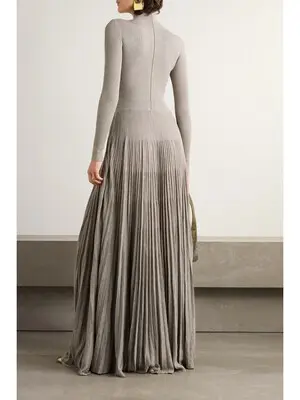 Ralph Lauren Holliday Metallic-Knit Turtleneck Gown In Silver - 50% Off |  Editorialist