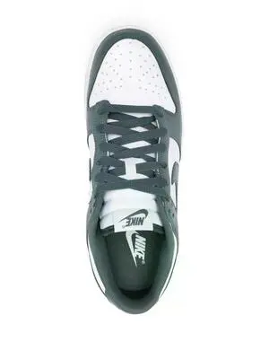 Nike Dunk Low Retro Sneakers - Green