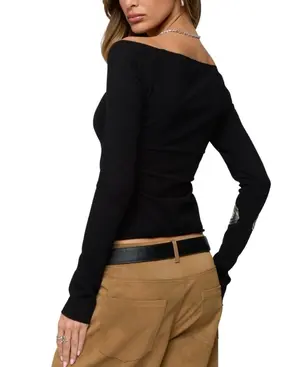 EDIKTED Nattie Off Shoulder V Neck Top - Black