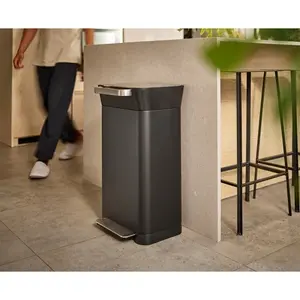 JOSEPH JOSEPH Titan 30 Liter Trash Compactor Kitchen Bin