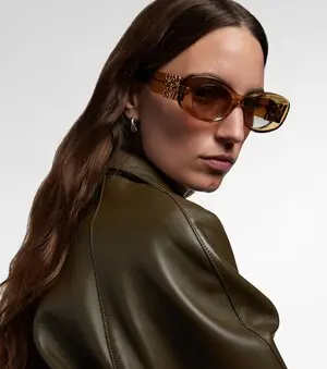 Loewe Anagram Cat-eye Sunglasses - Pink