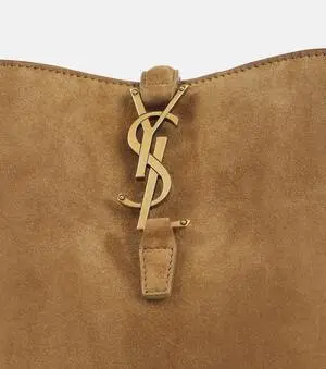 Saint Laurent Le 37 Small Bucket Bag - Beige