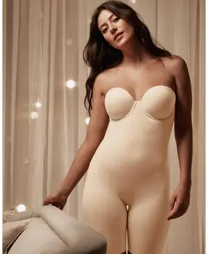 Wacoal Red Carpet All-in-one Thigh Shaper - Sand