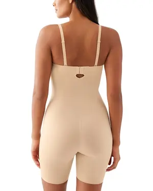 Wacoal Red Carpet All-in-one Thigh Shaper - Sand