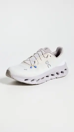 On Cloudtilt Sneakers