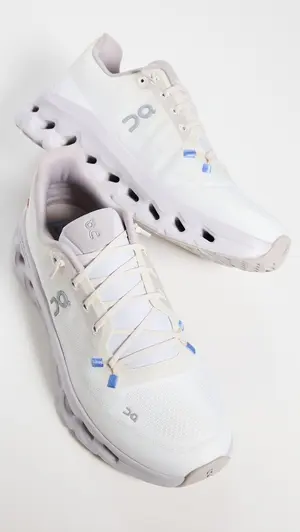 On Cloudtilt Sneakers