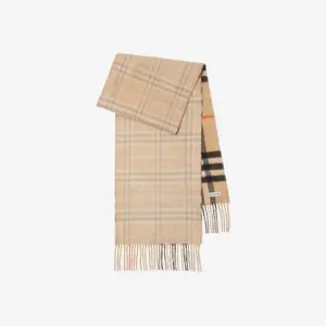 Burberry Reversible Check Cashmere Scarf Sand/flax Melange