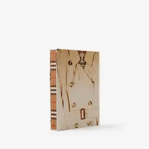 Burberry - The Burberry Book