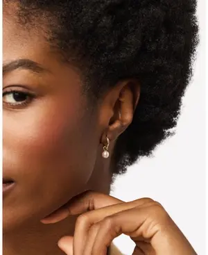 ANA LUISA Gold Hoop Earrings With Pearl - White/gold