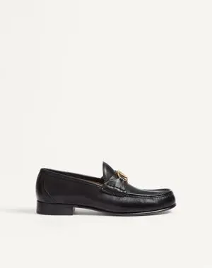 Valentino Garavani Vlogo Signature Buffalo Loafer - Black